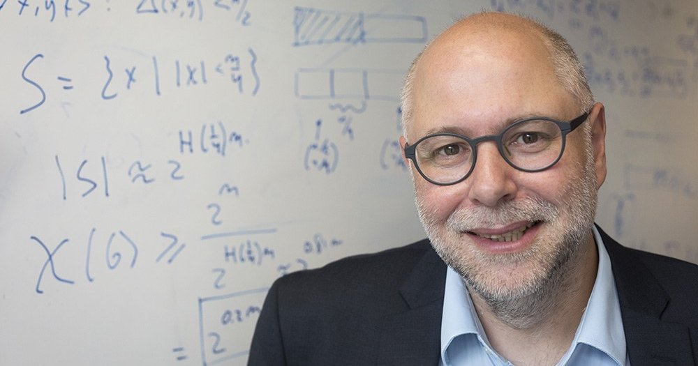 Harry Buhrman joins Royal Netherlands Academy of Arts and Sciences